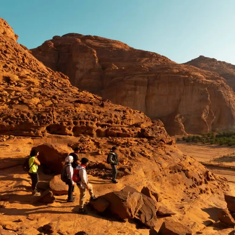 Hidden Valley Hike - DubaiThingsToDo
