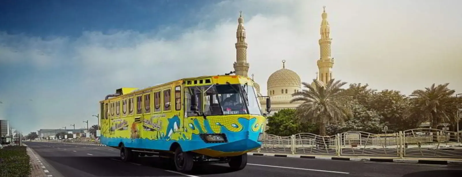 Wonder Bus Tour - DubaiThingsToDo